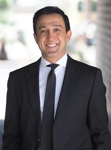 Dentist in Las Vegas - Dr. Azimi a Premiere Las Vegas Dentist